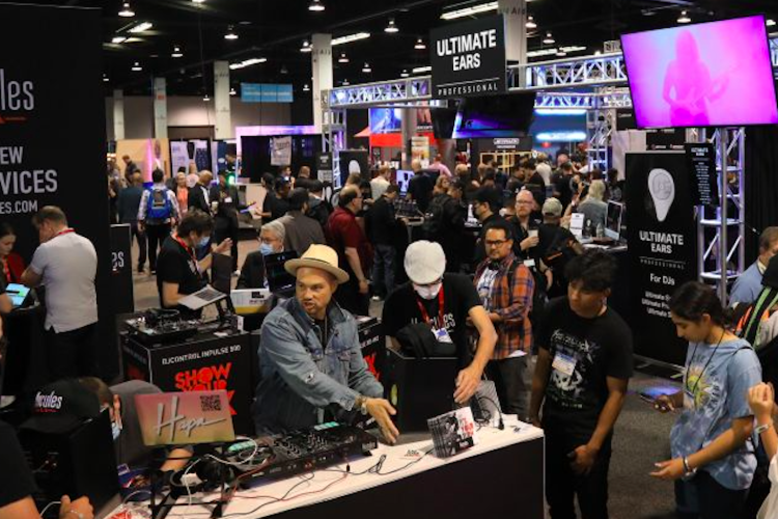 NAMM Show 2023: A beleza de um show com vários produtos | Música & Mercado